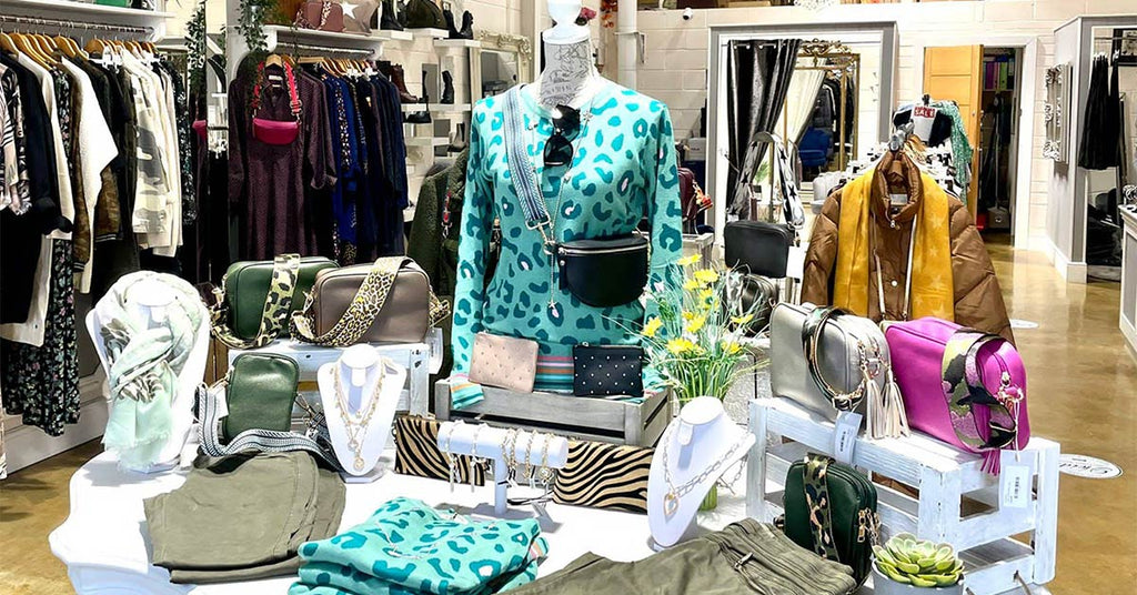 Fashion Shorts at Heidi Boutique – Heidi Boutique Wellingborough